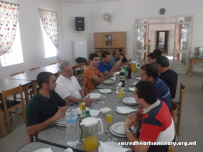 Ritorn fis-Seminarju għal sena ta’ formazzjoni oħra – Sacred Heart ...